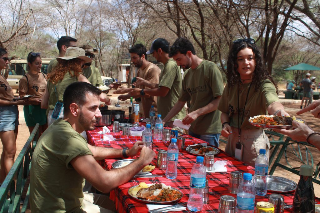 Fine Dining In The Wilderness: The Best Bush Breakfast & Sundowner ...